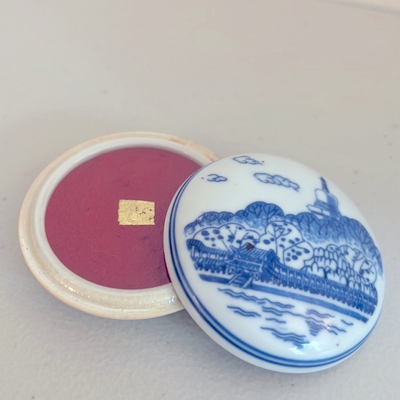 unknown | Art | Vintage Chinese Red Seal Paste Ink Blue White Porcelain ...